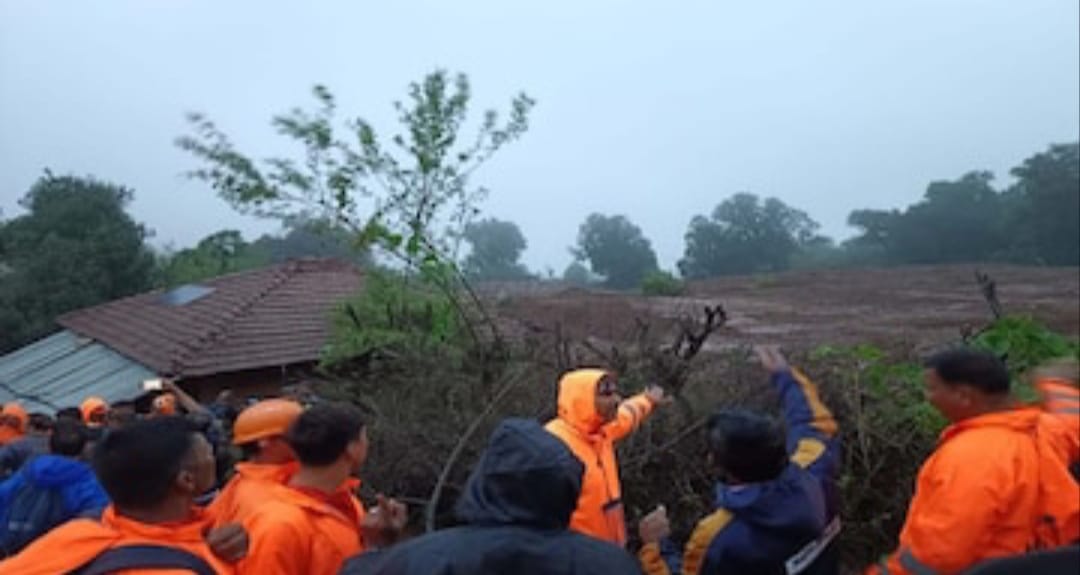 महाराष्ट्र के रायगढ़ में भूस्खलन की चपेट में आया गांव 5 की मौत 75